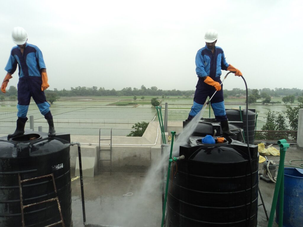 Water Tank Cleaning - Fast Cleaning Solutions
